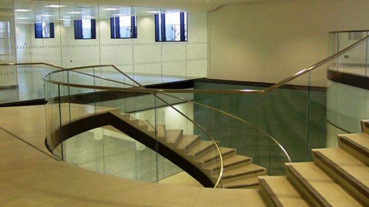 1 Bartholomew Lane – Saper Glass